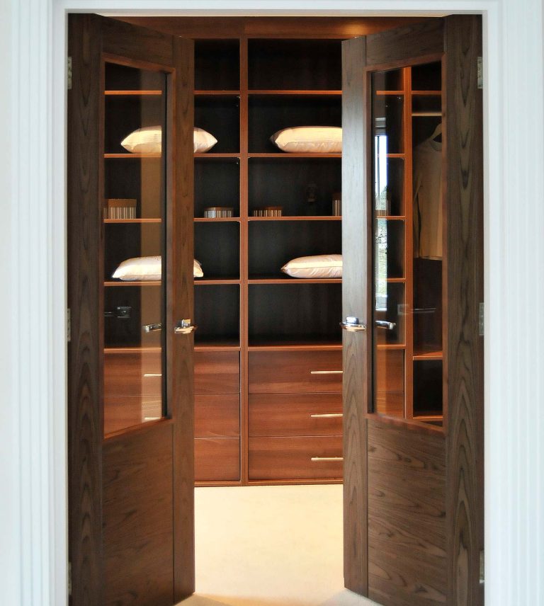 Walk-In Wardrobes - Bespoke & Fitted Options | Draks