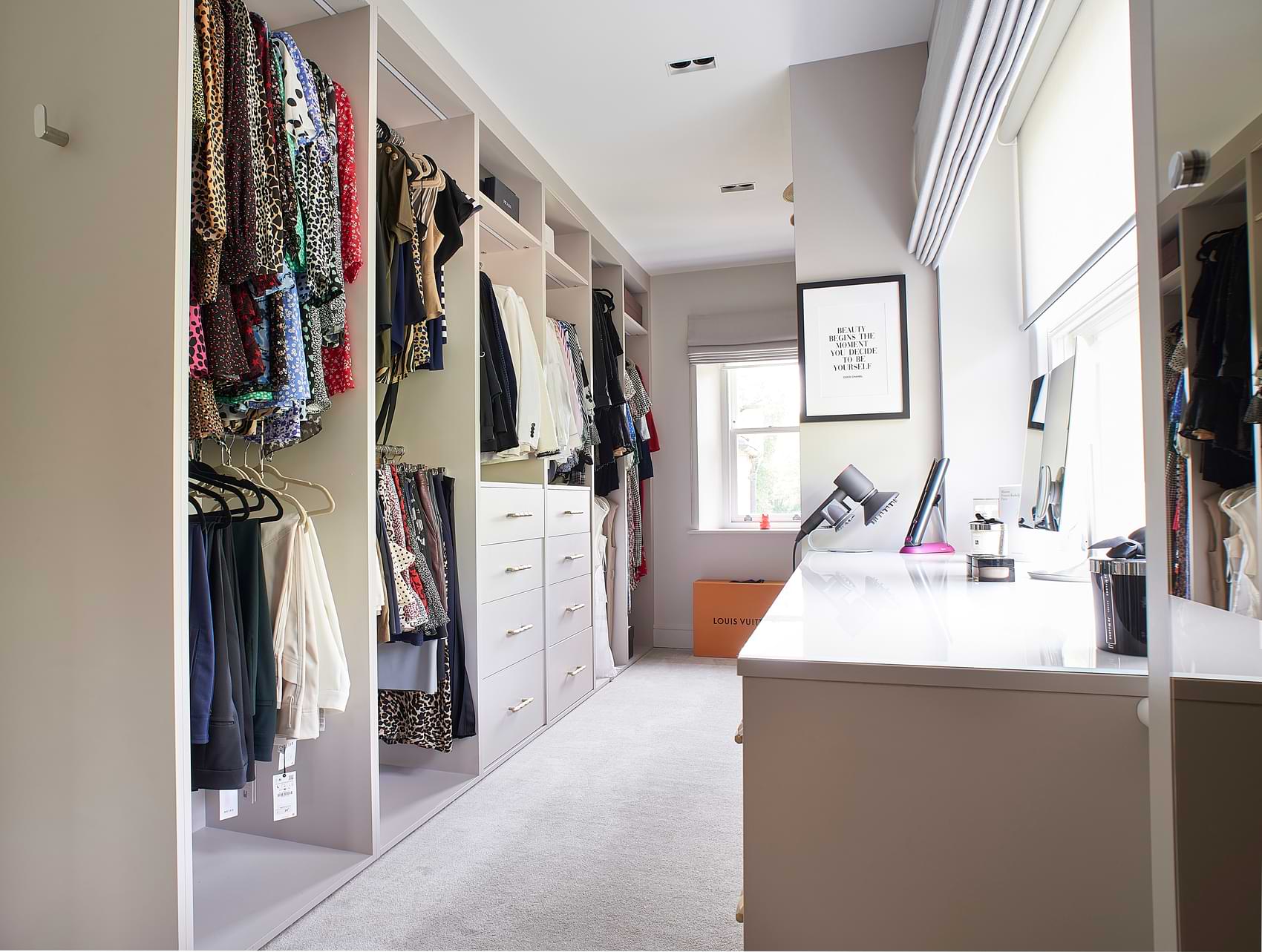 Bespoke Walk In Wardrobes: The Oxford Range